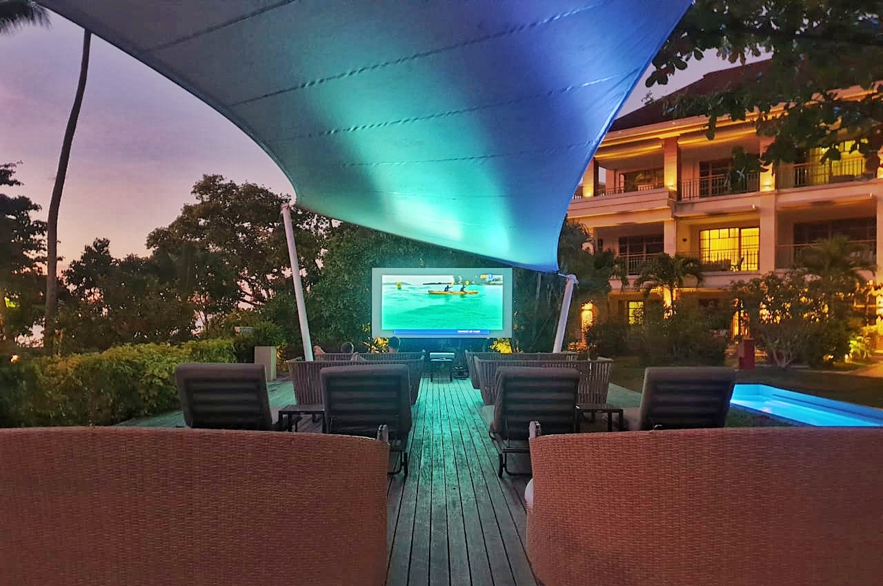 Seychelles restaurants - Dining at Savoy Resort & Spa